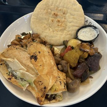 FADI’S EATERY - Updated November 2025 - 216 Photos & 225 Reviews - 1801 ...