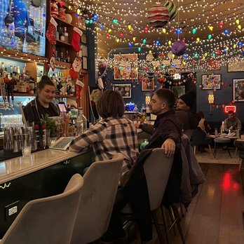 THE DANDY CROWN - Updated December 2024 - 121 Photos & 76 Reviews - 694 ...