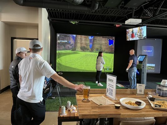 SCRATCH INDOOR GOLF - 11 E Dawes Ave, Bixby, Oklahoma - Golf ...
