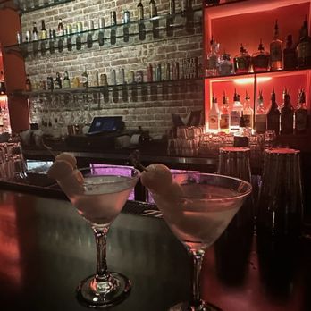 BAR 35 - Updated December 2025 - 749 Photos & 489 Reviews - 35 N Hotel ...