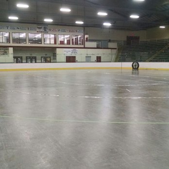 DOUG WOOG ARENA - Updated September 2025 - 20 Photos - 141 6th St S ...