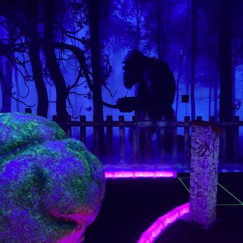 CRYPTID MOUNTAIN MINIATURE GOLF - Updated October 2025 - 58 Photos & 15 ...