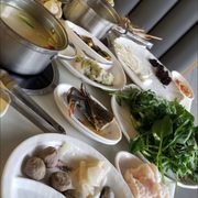 URBAN HOT POT - 255 Photos & 203 Reviews - 10100 Twin Rivers Rd ...