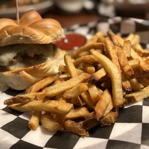 THE OLD TOAD - Updated June 2025 - 137 Photos & 279 Reviews - 277 ...