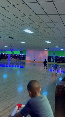 SKATE CHAMPIONS - Updated July 2025 - 75 Photos & 105 Reviews - 5504 ...