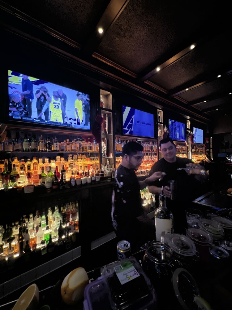 THE COVE COCKTAIL BAR - Updated August 2025 - 187 Photos & 236 Reviews ...