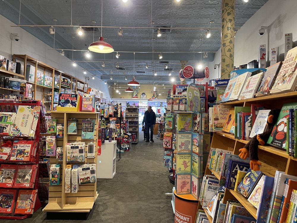 TIMELESS TOYS - Updated May 2025 - 32 Photos & 86 Reviews - 4749 N ...