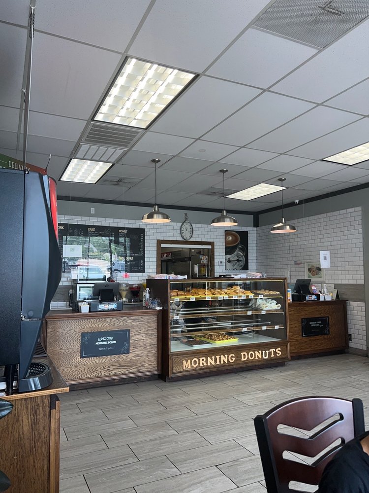 MORNING DONUTS - Updated October 2025 - 41 Photos & 37 Reviews - 8270 ...
