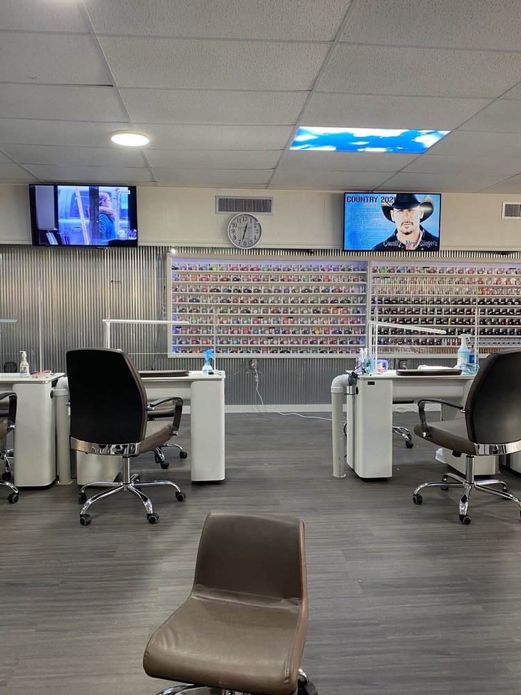 LING LING NAILS SALON - Updated July 2025 - 118 N Main St, Monticello ...