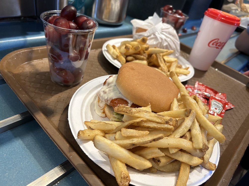 THE CHICKEN SNACK SHACK - 500 Sea World Dr, San Diego, California ...