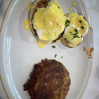 HATCH - Updated October 2024 - 957 Photos & 403 Reviews - 715 N Federal ...