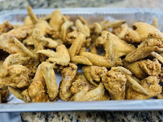 LANSING FISH MARKET - Updated October 2025 - 60 Photos & 20 Reviews - 815 W Edgewood Blvd ...