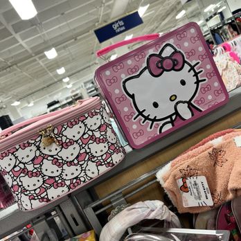 MARSHALLS - Updated October 2025 - 41 Photos & 47 Reviews - 3635 ...