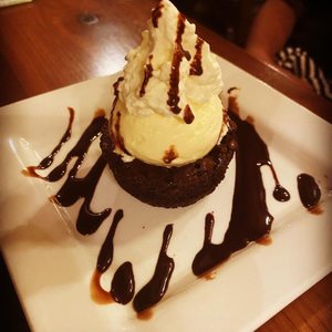 STONE CLIFF INN - 333 Photos & 462 Reviews - 17900 S Clackamas River Dr ...