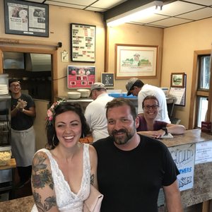 WEIN-O-RAMA - 35 Photos & 89 Reviews - 1009 Oaklawn Ave, Cranston ...