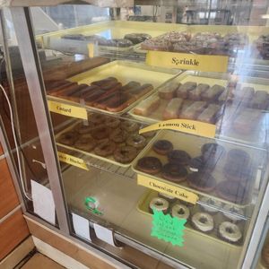 DONNA’S DONUTS - Updated June 2025 - 45 Photos & 110 Reviews - 1135 W ...
