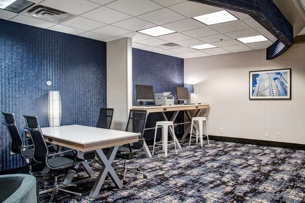 BEST WESTERN APACHE - Updated October 2025 - 64 Photos - 1517 16th St ...