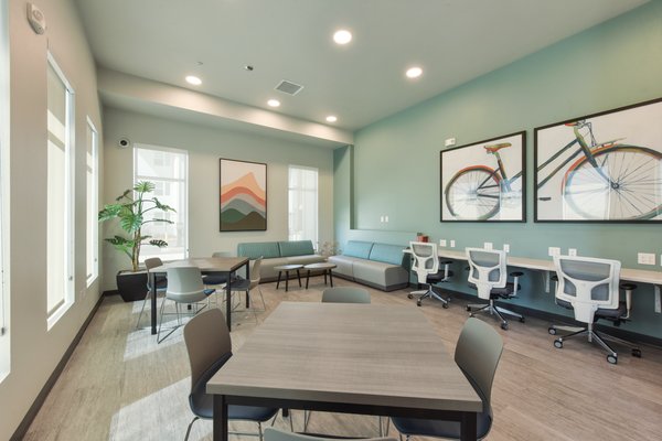 THE RETREAT AT MERCED APARTMENTS - Updated November 2025 - 14 Photos ...