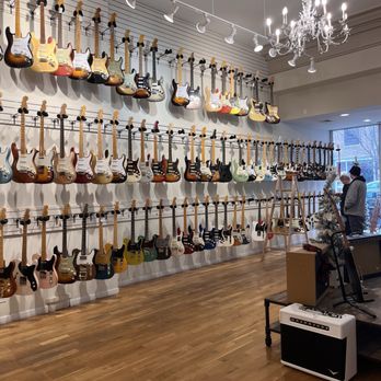 CHICAGO MUSIC EXCHANGE - Updated December 2025 - 224 Photos & 305 ...