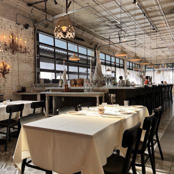 TRATTO - Updated October 2024 - 800 Photos & 424 Reviews - 1505 E Van ...