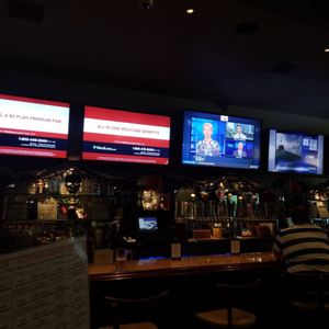 THE SWIG BAR - 95 Photos & 74 Reviews - Sports Bars - 2466 Fender Ave ...
