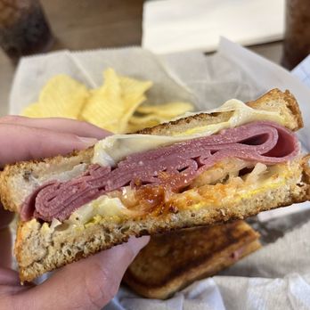 DIPLOMAT DELI - Updated July 2025 - 236 Photos & 158 Reviews - 1425 ...