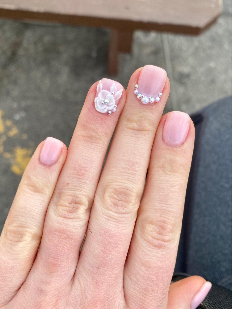 FAVIS NAIL SALON - Updated October 2025 - 106 Photos & 50 Reviews ...