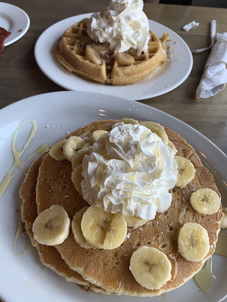 WALLY WAFFLE - 131 Photos & 216 Reviews - 845 W Market, Akron, OH ...
