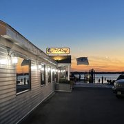 THE REEF - 268 Photos & 187 Reviews - Seafood - 10 Howard Wharf ...