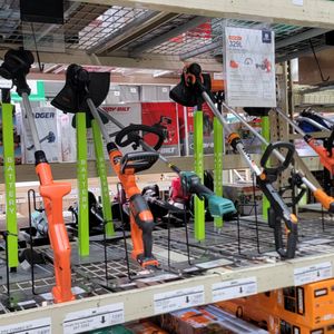 MENARDS - Updated December 2025 - 10 Reviews - 3101 S Oakes Rd, Racine ...