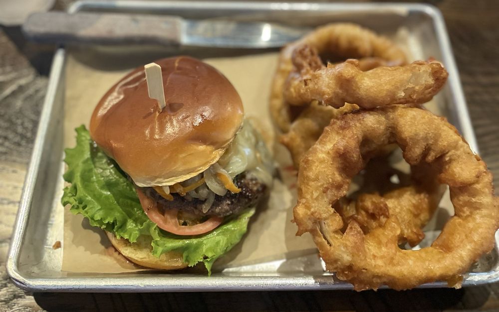 UNIVERSITY DRAFT HOUSE - Updated April 2025 - 180 Photos & 157 Reviews ...