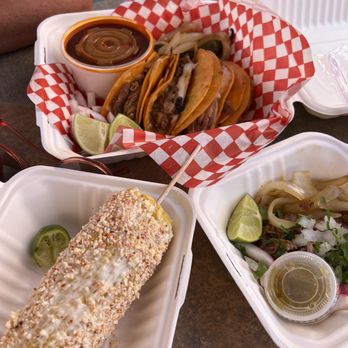 EL CHAPIN - 68 Photos & 69 Reviews - 1228 E Fillmore St, Colorado ...