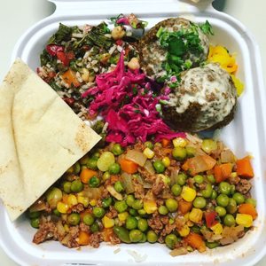 ZAKIA DELI - 82 Photos & 149 Reviews - 2412 Kennedy St NE, Minneapolis ...