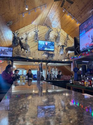 PHILANDER’S GRILL & BAR - Updated June 2024 - 23 Photos & 34 Reviews ...