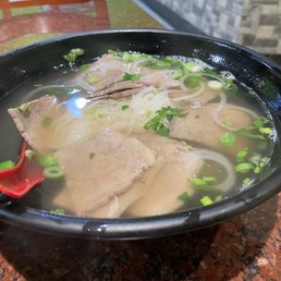 PHO 16 EXPRESS - 127 Photos & 73 Reviews - 5117 International Dr ...