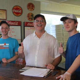 ROBBIE T’S PIZZA - Updated July 2025 - 73 Photos & 106 Reviews - 4625 ...