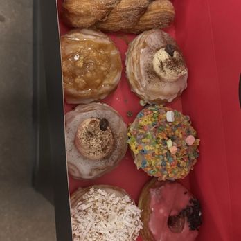 OUTCAST DOUGHNUTS - Updated July 2025 - 259 Photos & 149 Reviews - 104 ...