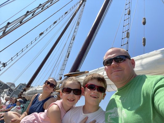 ARGIA MYSTIC CRUISES - Updated May 2025 - 69 Photos & 50 Reviews - 12 ...