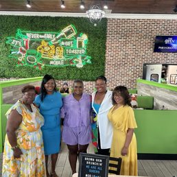 THE TOASTED YOLK CAFE - Updated February 2025 - 160 Photos & 74 Reviews ...