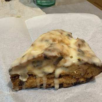 MONUTS - Updated December 2025 - 709 Photos & 612 Reviews - 1002 9th St ...