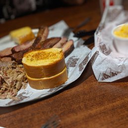SMOKEY D’S BBQ - Updated December 2025 - 405 Photos & 567 Reviews ...