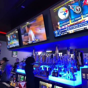 TOUCHDOWN SPORTS BAR AND LOUNGE - Updated December 2025 - 56 Photos ...