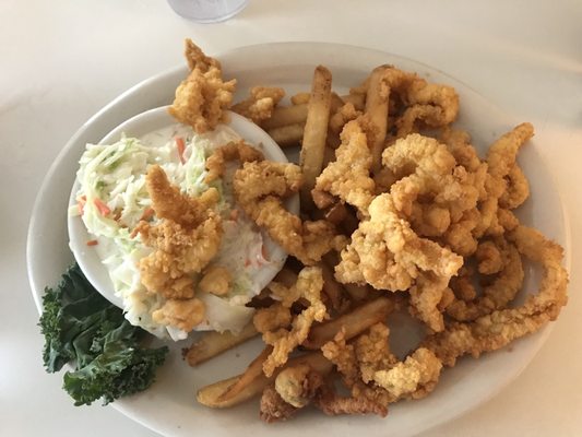BULL N’ CLAW - 110 Photos & 184 Reviews - Seafood - 2270 Post Rd, Wells ...