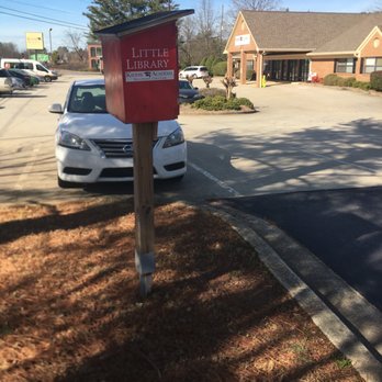 THE LITTLE LIBRARY - Updated June 2024 - 1152 Auburn Rd, Dacula ...