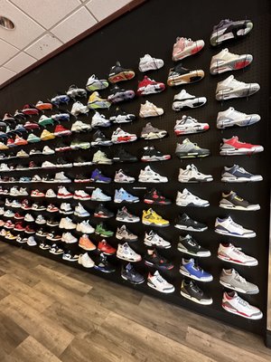 KICK STOCK - 21 Photos & 34 Reviews - 1640 Camino Del Rio N, San Diego ...