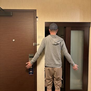 DOUBLETREE BY HILTON HOTEL SAN DIEGO - MISSION VALLEY - Updated October ...