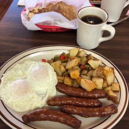 VILLA BASQUE CAFÉ - Updated July 2025 - 504 Photos & 445 Reviews - 730 ...