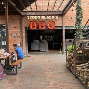 TERRY BLACK’S BARBECUE - Updated July 2024 - 3751 Photos & 2539 Reviews ...