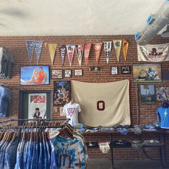 OPOLIS CLOTHING - Updated November 2025 - 36 Photos & 17 Reviews - 1111 ...