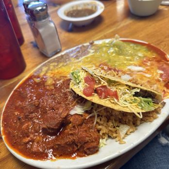 NACHOS - Updated December 2025 - 47 Photos & 80 Reviews - 904 Rte 66 ...